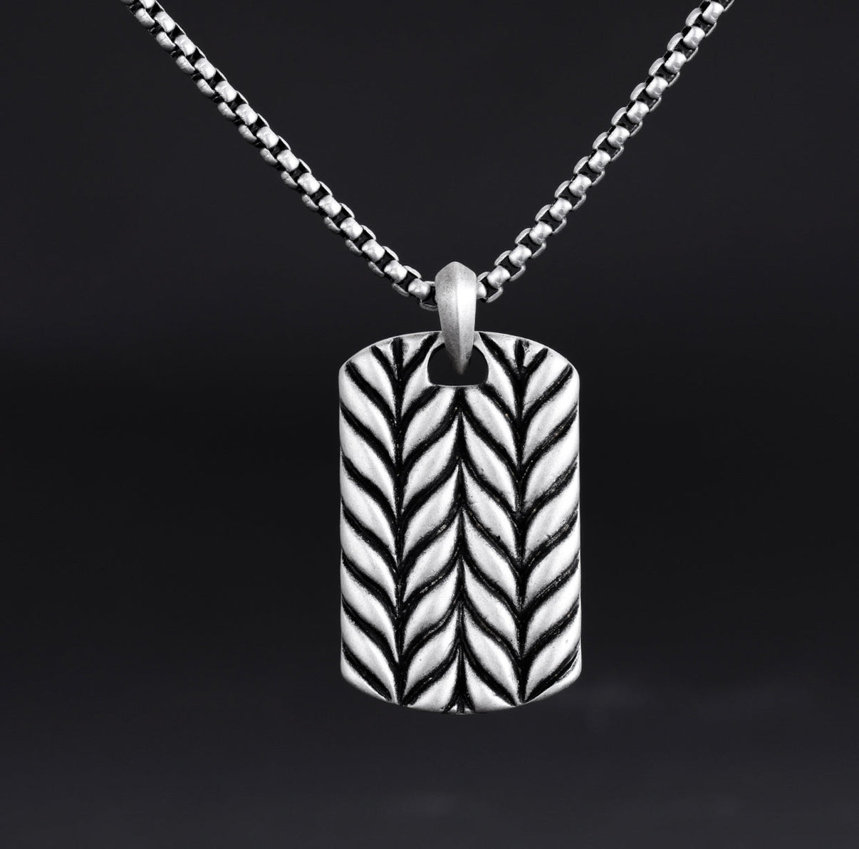 Renegade Chevron Dog Tag Pendant Necklace – Bijoux Manné London